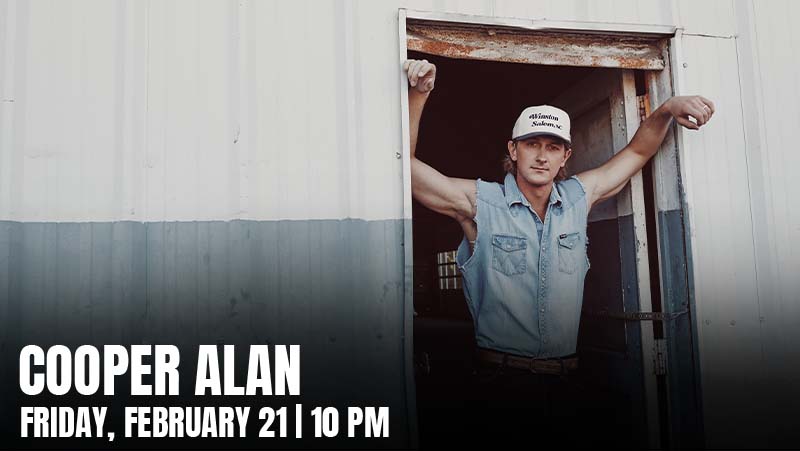 Country Music, Classic Rock, Bull Riding, Dining - Billy Bob's Texas